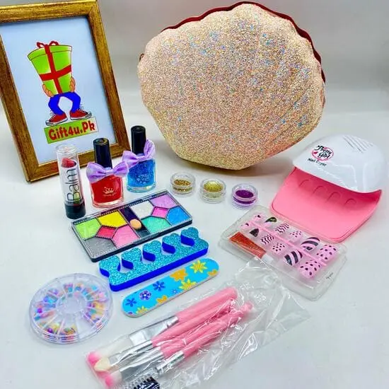 Fancy Makeup Bag With Makeup Accessories For Kids - Gift4u.Pk